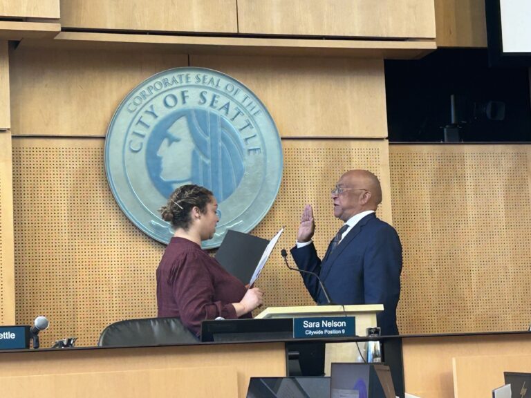 Seattle City Council appoints Mark Solomon to fill District 2 vacancy ...
